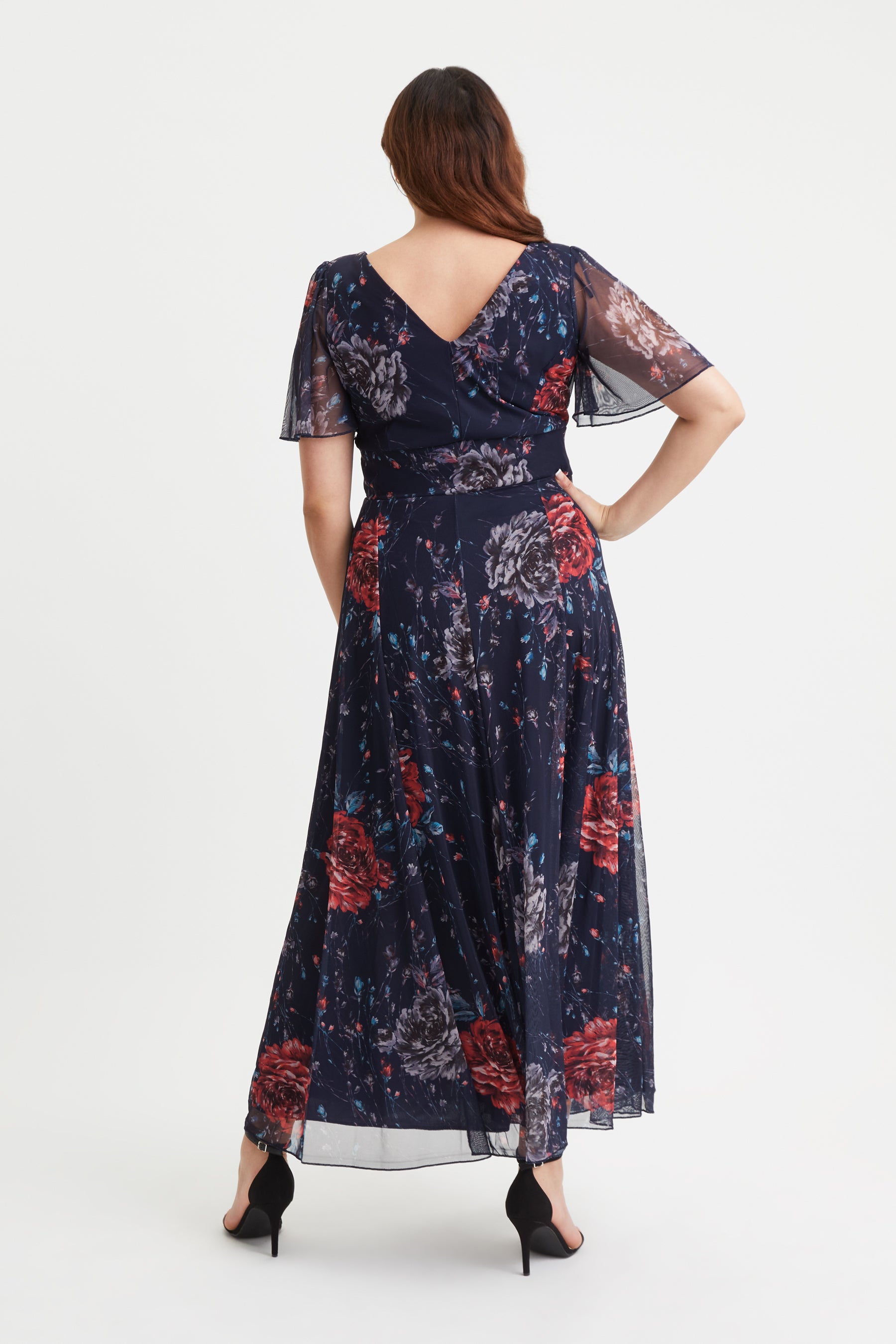 Isabelle Navy Red Rose Float Sleeve Maxi Dress – Scarlett & Jo