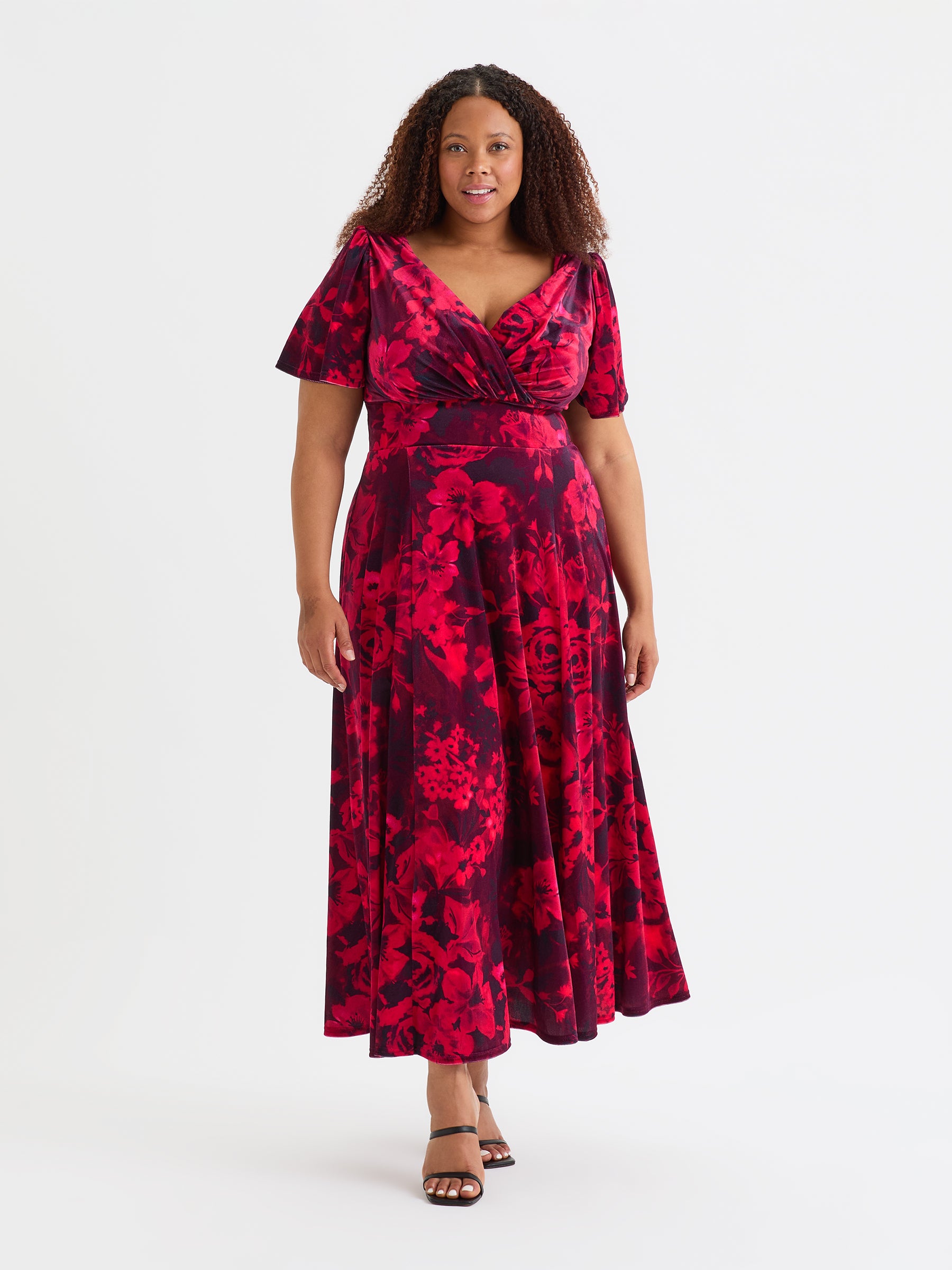 Plus Size Clothing | Plus Size Fashion | Curve | Scarlett & Jo