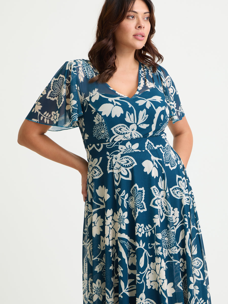 Tilly Teal Cream Angel Sleeve Sweetheart Dress – Scarlett & Jo