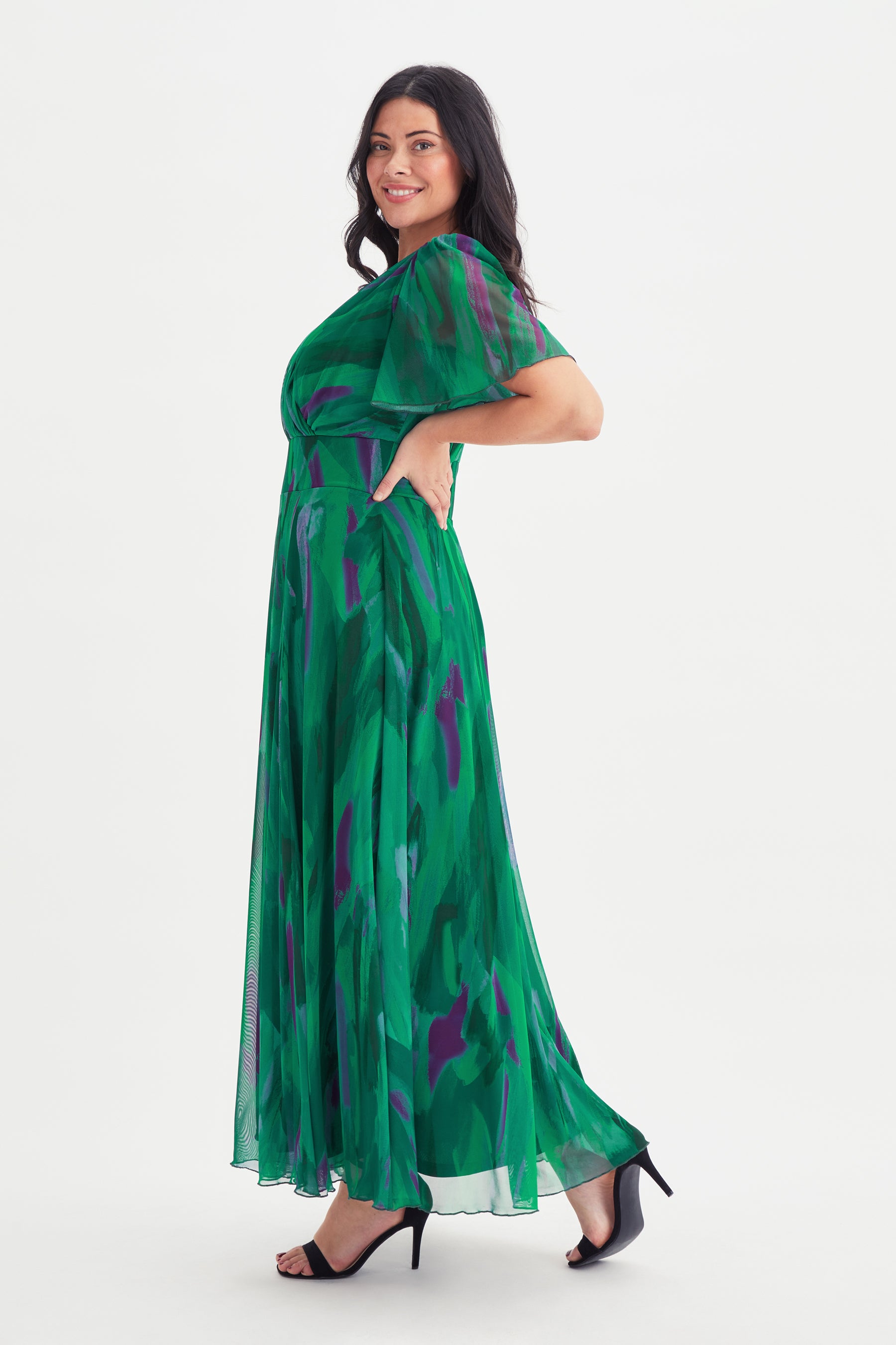 Isabelle Green Brush Float Sleeve Maxi Dress – Scarlett & Jo