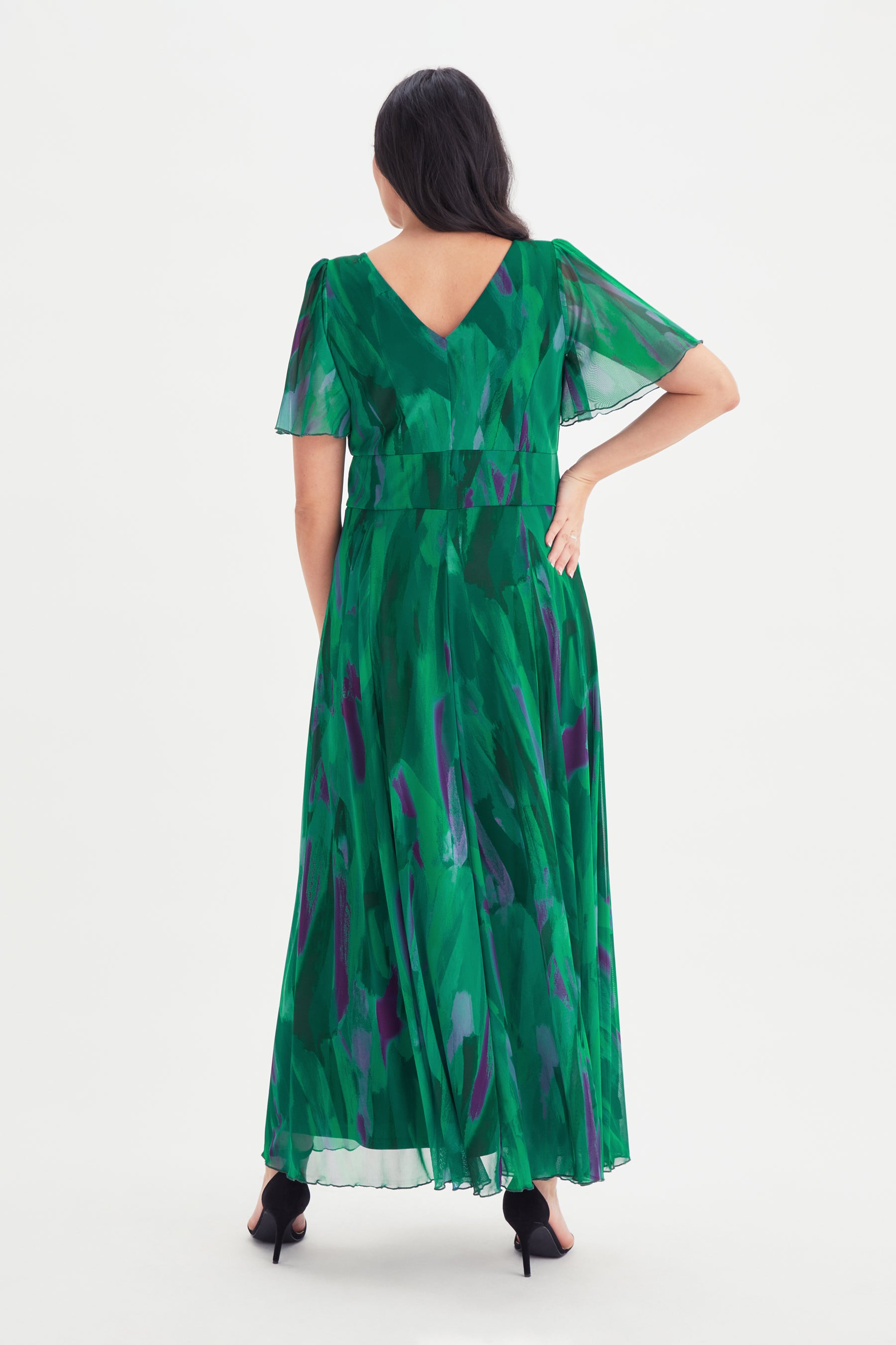 Isabelle Green Brush Float Sleeve Maxi Dress – Scarlett & Jo