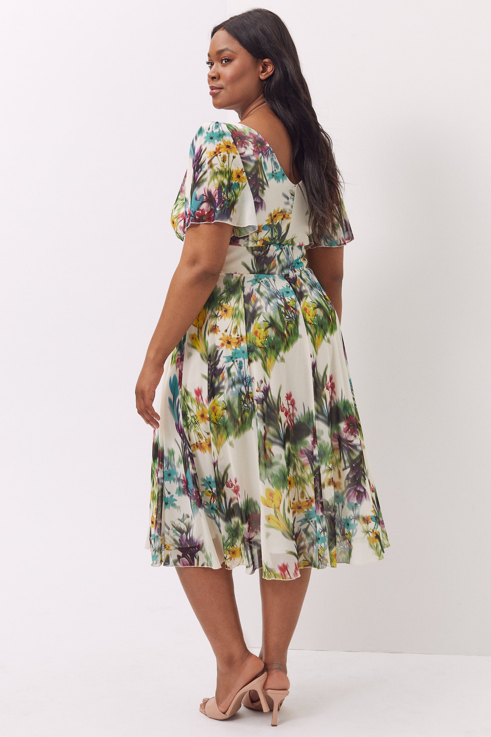 Victoria Cream Multi Angel Sleeve Mesh Midi Dress – Scarlett & Jo