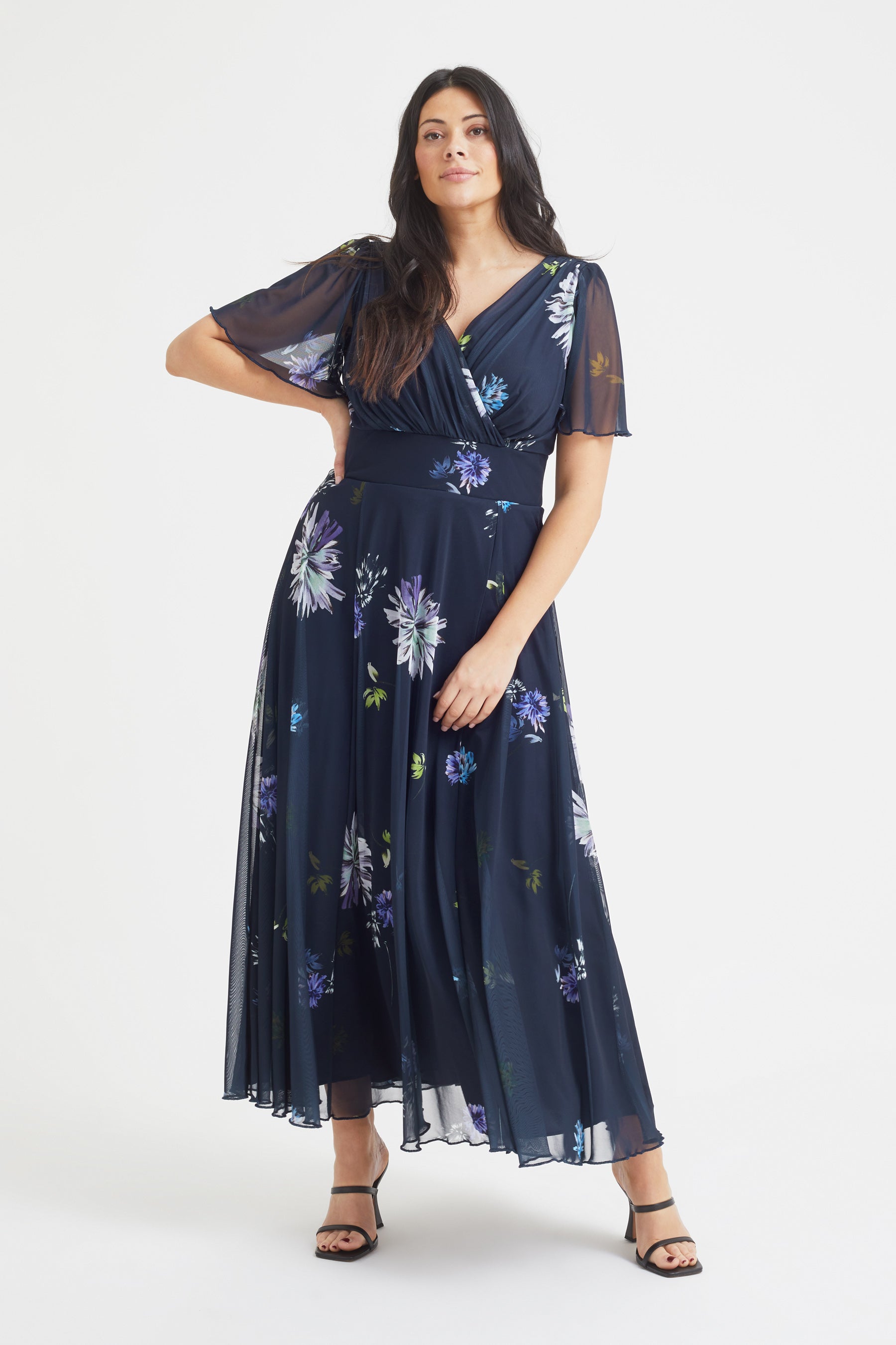 Isabelle Navy Dandelion Float Sleeve Maxi Dress – Scarlett & Jo