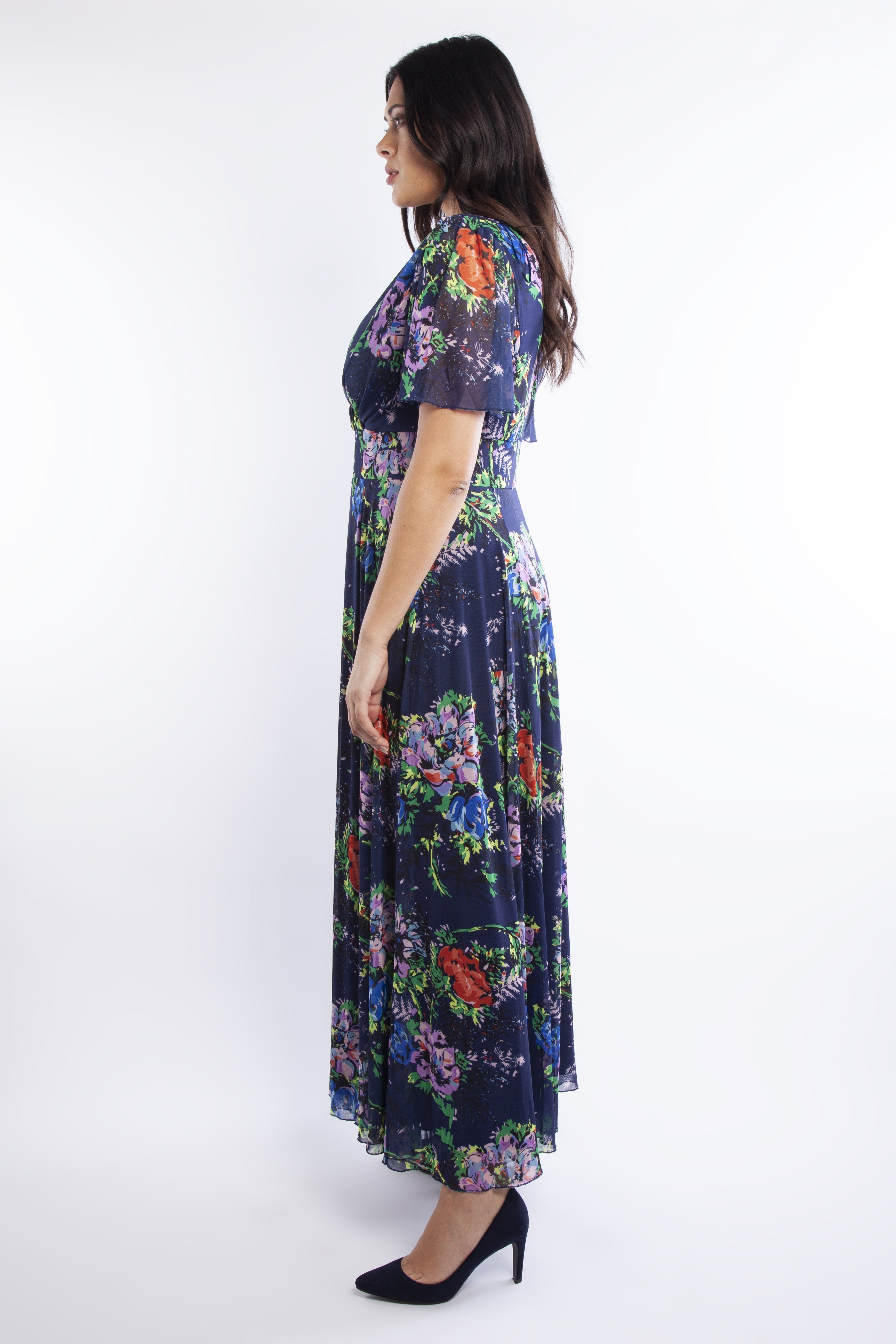 Isabelle Navy Float Sleeve Maxi Dress – Scarlett & Jo